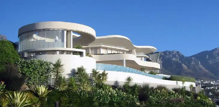 Application modernization on the mainframe | IBM